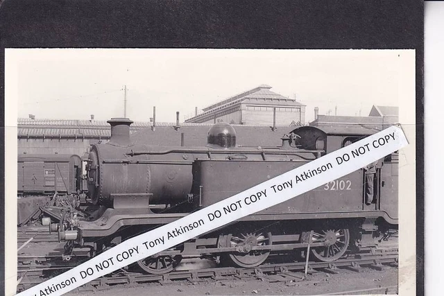 BR (SOUTHERN) - E2 Class 0-6-0T 32102 Photo #11517 £1.50 - PicClick UK
