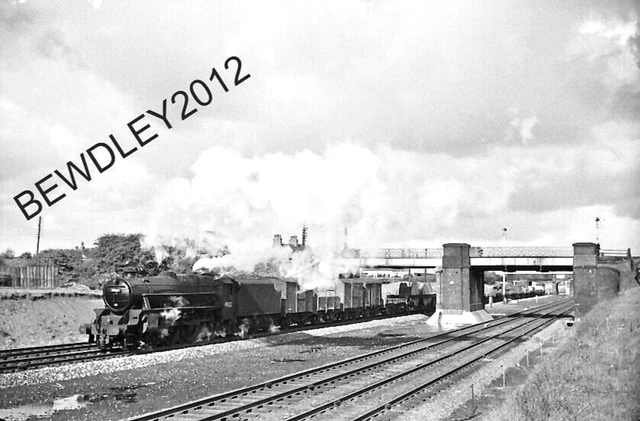 NEGATIVE 35MM LMS 5F 45122 ON LARGE FREIGHT TRAIN NO LOCATION OR DATE ...