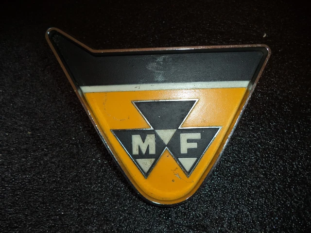 MASSEY FERGUSON INDUSTRIAL MF 20 Tractor Badge yellow silver Bonnet ...
