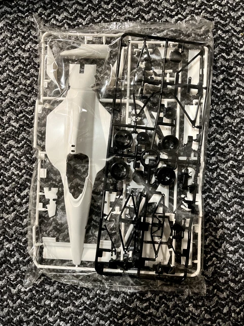 TAMIYA 20026 MCLAREN MP4/5B HONDA 1/20 Scale Unbuilt F1 Race Car Model ...