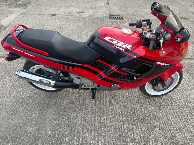 HONDA CBR1000F CBR Red / Black Colours 1990 £1,230.00 - PicClick UK