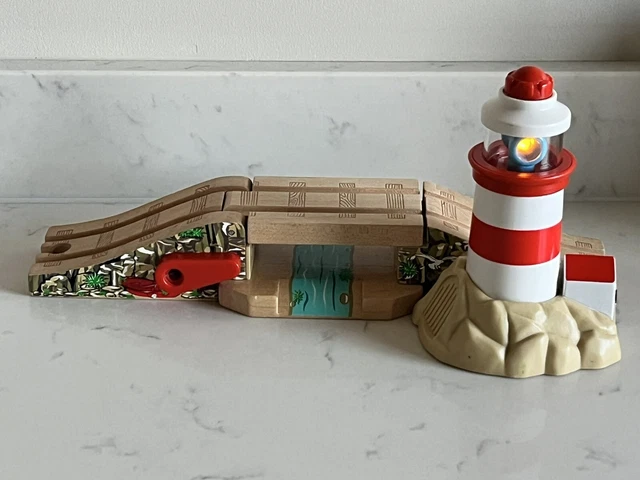 THOMAS THE TANK Engine Wooden Light & Sounds Bridge Lifting Lighthouse ...