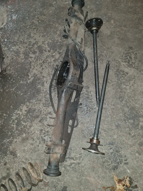 FORD CORTINA MK2 Strengthened Axle Casing and Half Shafts, Lotus, GT ...