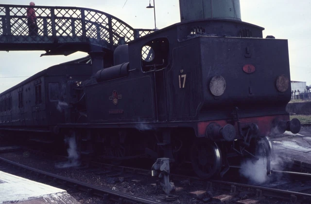 35MM SLIDE BR British Railways Steam Loco No W17 at Newport Station IOW ...