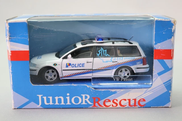 LE7808 CARARAMA HONGWELL 220D 1/43 Voiture VW Volkswagen Passat Police ...