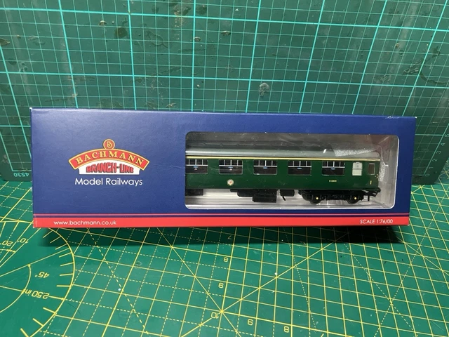 BACHMANN BR MK2 FK Coach First Corridor Southern Green 39-333A £42.32 ...