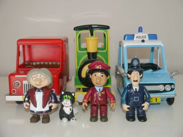 POSTMAN PAT TOYS Large Friction Rocket Van Police Car Figures _ U9 £19. ...