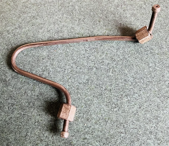 FORDSON SUPER MAJOR Fuel Injector Pipe - Number 3. (E1ADDN993177A) £16. ...