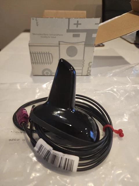 BRAND NEW GENUINE Mercedes Benz Shark-Fin Antenna Fits E-Class ...