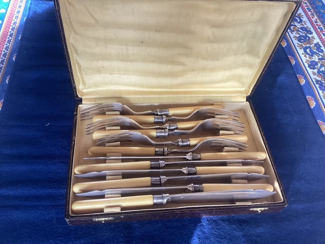 SIX COUVERTS À poisson en bel état - virole en argent massif anglais ...