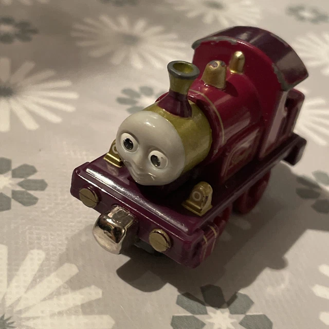 THOMAS THE TANK Engine Lady Train Diecast Metal Magnetic Push Along ...