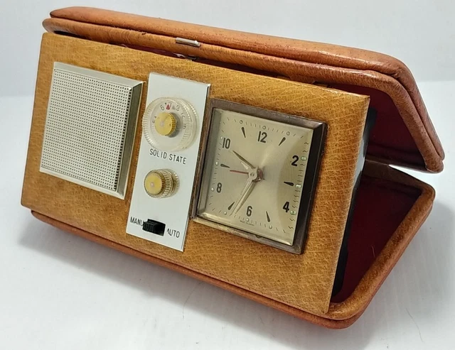 VINTAGE JAPANESE SOLID State AM Radio Portable Alarm Clock Made in ...