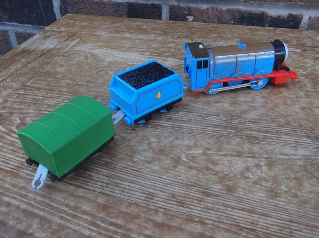 THOMAS THE TANK Engine & Friends Motorized Trackmaster Revolution ...