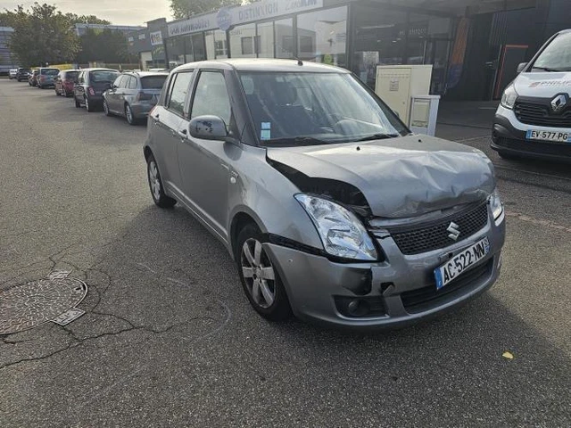 INTERRUPTEUR DE LEVE vitre avant gauche SUZUKI SWIFT 3 37990-62J10 EUR ...