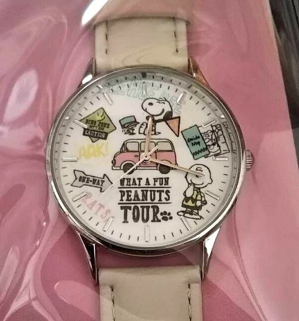 SNOOPY CHARLIE BROWN Watch Universal Studios Japan USJ Limited Peanuts ...