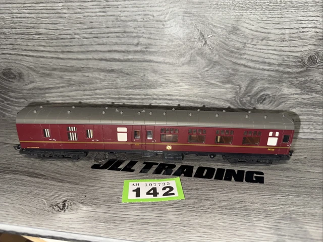 HORNBY OO GAUGE Harry Potter Hogwarts Express WCRC Brake Coach 99723 £ ...