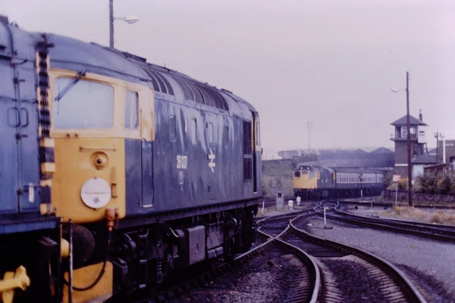 1980S BRITISH RAIL BR Diesel Loco 26037 Scotland Railway Slide 1979 £3. ...
