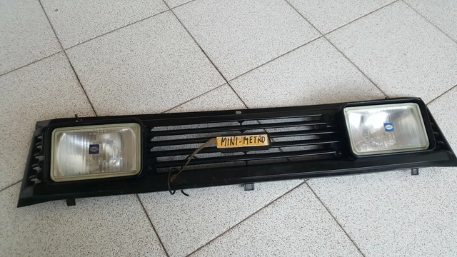 PANNEAU AVEC SPOTS Hella, Grille Radiateur pour Mini Metro Austin Innocenti EUR 176,00 - PicClick FR