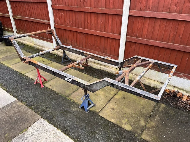 RELIANT ROBIN RIALTO 1987 chassis £9.99 - PicClick UK