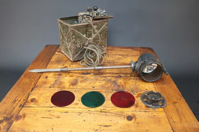 BRITISH ARMY MORSE Key Morse Code & Daylight Signalling Lamp, Lucas ...