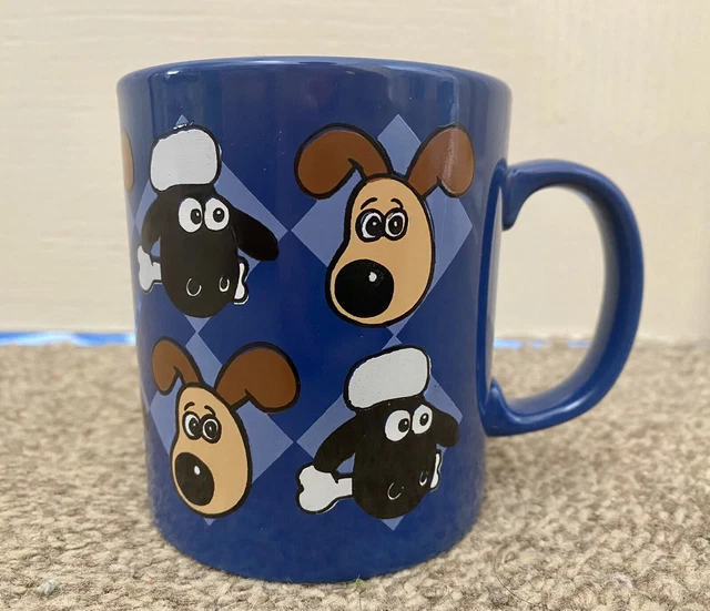 WALLACE AND GROMIT - Gromit & Shaun The Sheep Face Mug - Aardman £5.99 ...