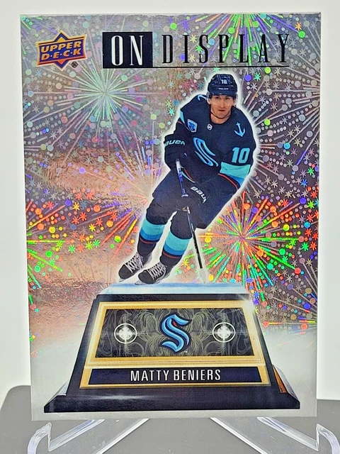 2022-23 UPPER DECK Series 1 Matty Beniers #OD-47 On Display Rookie Card ...