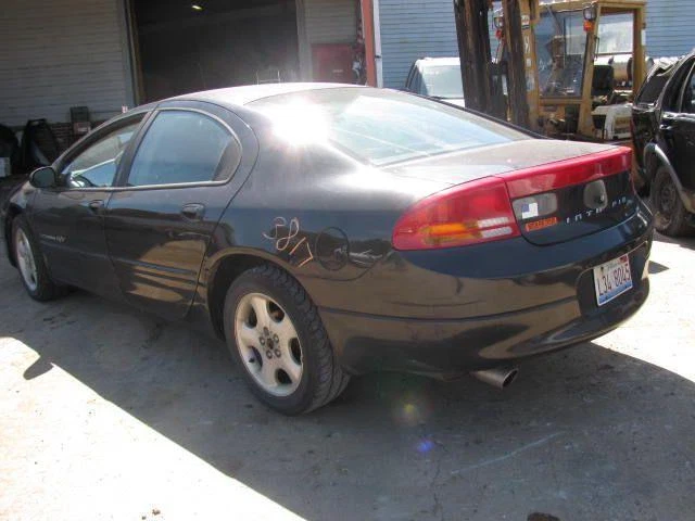 ÉQUIPEMENT AUDIO ET visuel.(radio) DODGE INTREPID 98 99 00 01 02 EUR ...