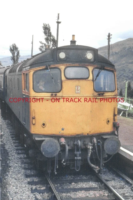 UK RAILWAY PHOTOGRAPH Of Class 27 27041. Rm27-95 £1.70 - PicClick UK