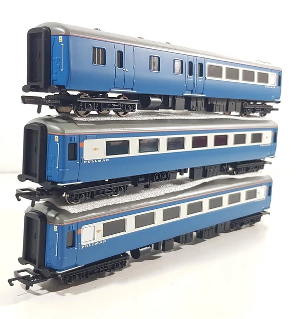 HORNBY OO CHINA - MINT SET OF 3, FM RAIL BLUE PULLMAN LIVERY Mk2 ...