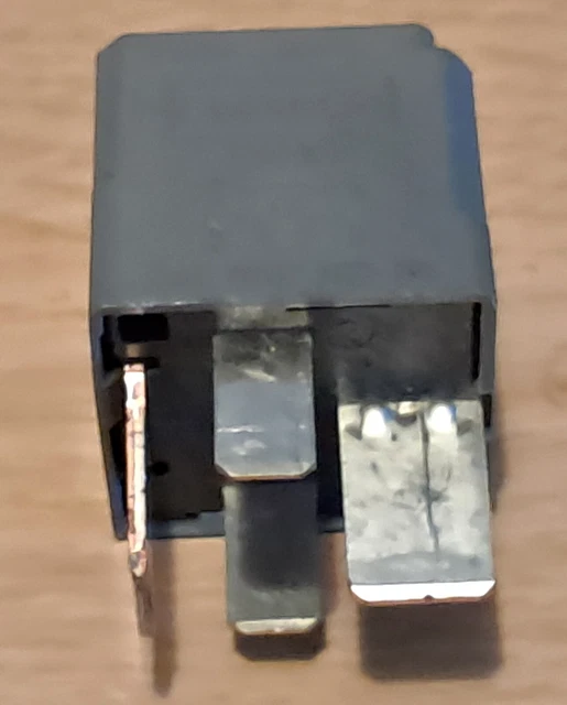 FORD MONDEO S-MAX Transit.New Genuine Ford Relay 70 AMP. 1433498 ...