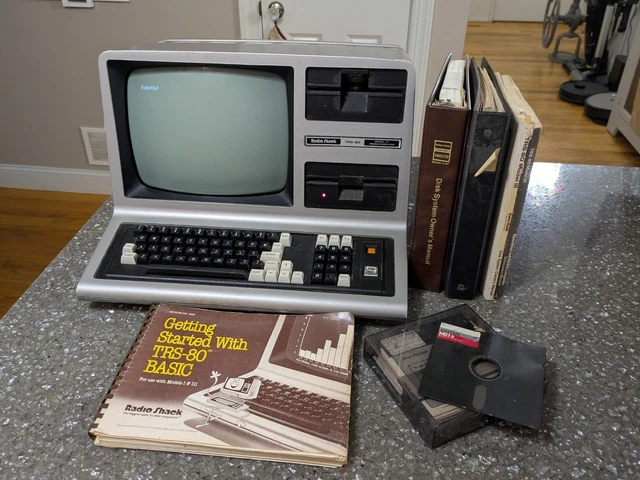VINTAGE TANDY RADIO Shack TRS-80 Model 4 Micro Computer £355.64 ...