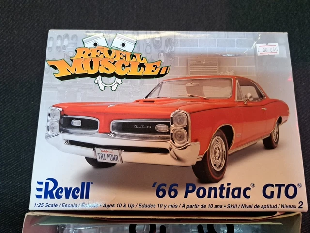 REVELL 1:25TH scale 66 Pontiac GTO Revell Muscle series £28.89 ...