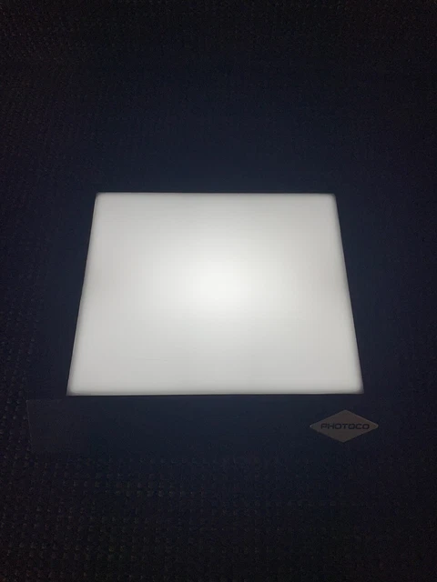 PHOTOCO MODEL 837 Photo Light Stand Battery Operated 4x C Batteries ...