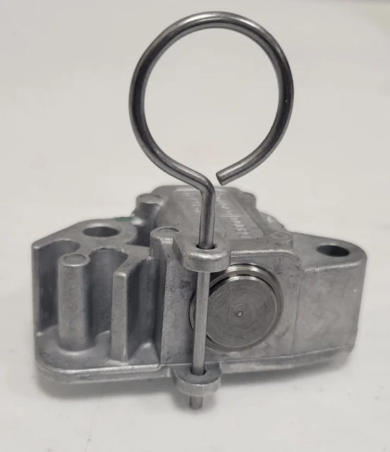 LR095472 - GENUINE Landrover Timing Chain Tensioner - New In Box $233. ...