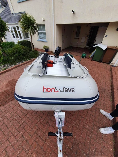HONWAVE INFLATABLE BOAT with Mercury 8hp short shaft engine with ...