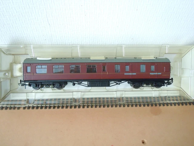 HORNBY R4236 BR (ex LMS) Corridor Brake 3rd Class Coach £2.77 - PicClick UK