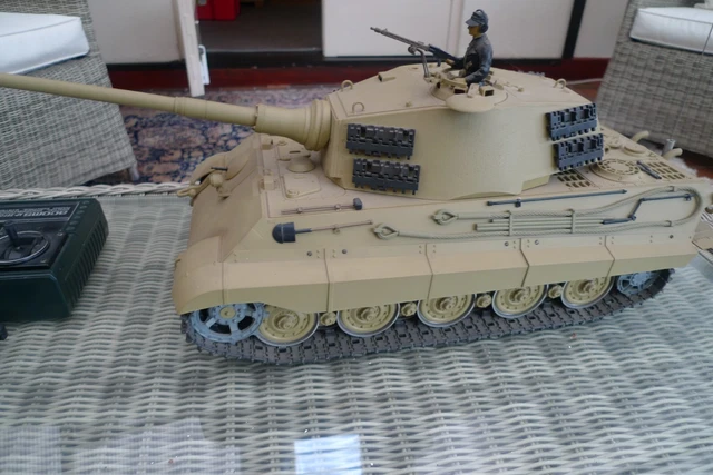 CARRO ARMATO TAMIYA 1/16 RC carro pesante tedesco King Tiger Henschel ...