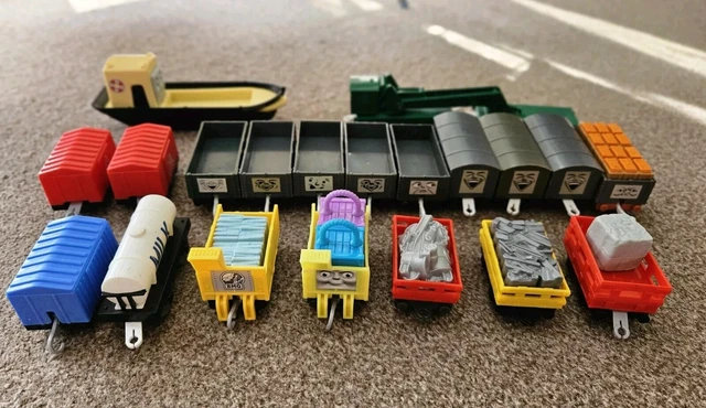 THOMAS AND FRIENDS Trackmaster Trucks £25.00 - PicClick UK