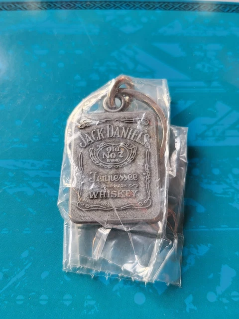 JACK DANIELS OLD No. 7 Tennessee Whiskey Metal Keychain Key Ring New ...