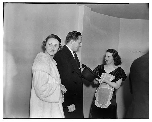 ACTOR FREDRIC MARCH And His Wife Actress Florence Eldridge 1940S Old ...