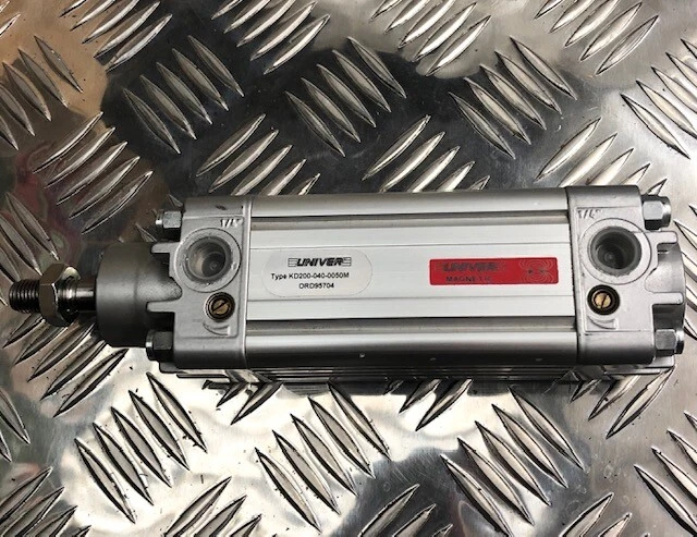 PNEUMATIC CYLINDER KD200-040-0050M Univer Manufacturing Double Acting £ ...