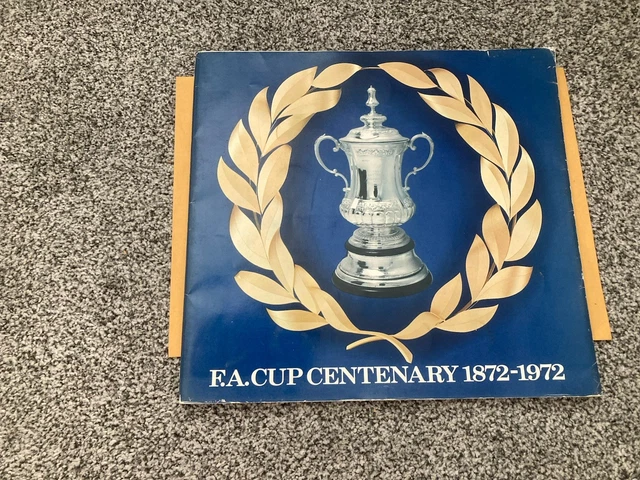 ESSO FA CUP Centenary Medals 1872 -1972 Album. £16.13 - PicClick UK