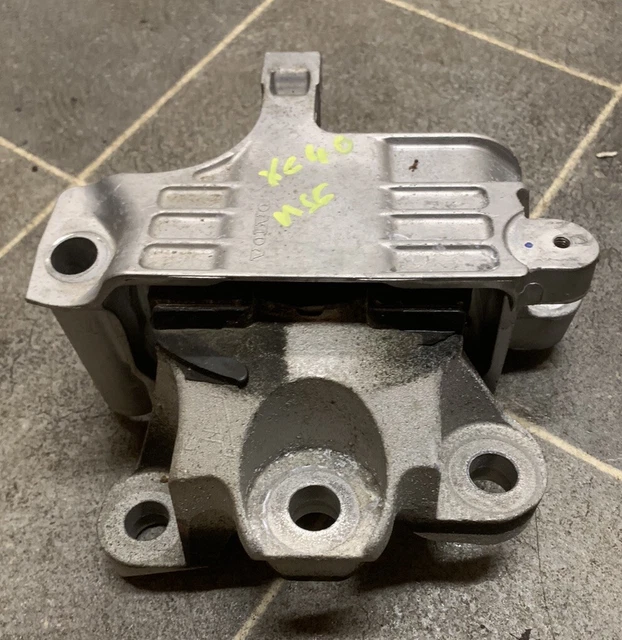 VOLVO XC40 B3 B4 2021-24 2.0 Petrol Mild Hybrid Mhev Engine Mount Left ...