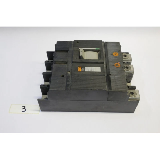 MERLIN GERIN Disjoncteur compact C400N 400A 660V 4P/3N1/2 8610 (P61.3 ...