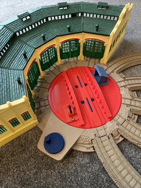THOMAS THE TANK Engine Trackmaster Tidmouth Engine Sheds x 5 Turntable ...