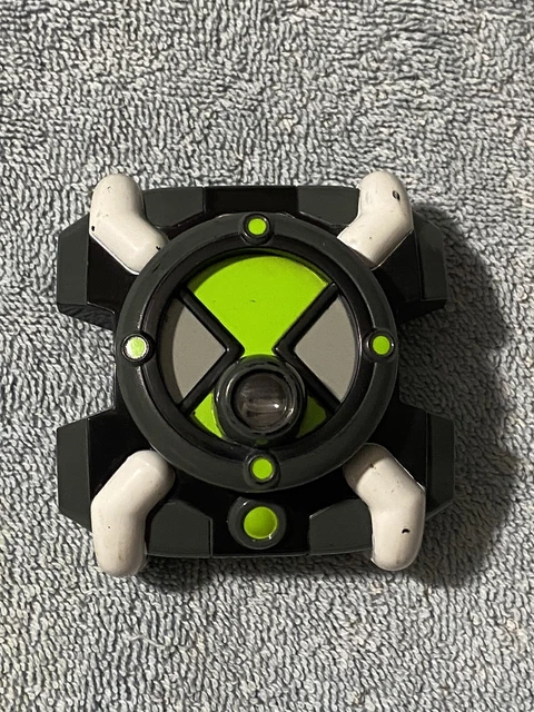 BANDAI BEN 10 Omnitrix Alien Projector Viewer Watch Cartoon Network ...