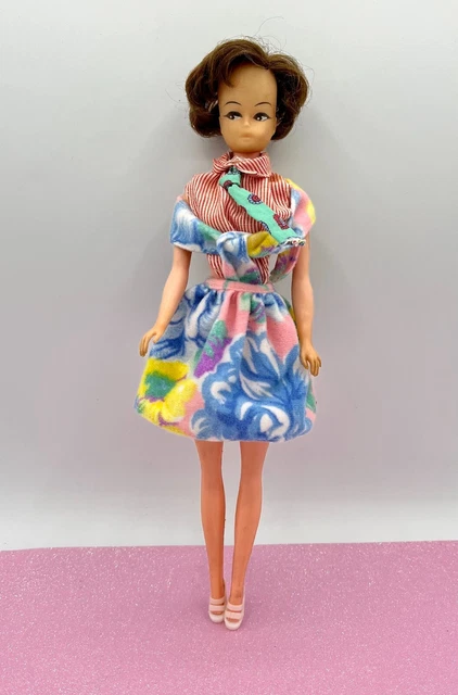 ALTE BARBIE PETRA Plasty Clone Puppe - Vintage 60/70er Jahre EUR 10,00 ...