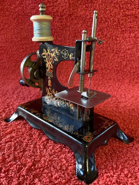 ANTIQUE TOY. TIN Plate Miniature Sewing Machine. 1900's-1920's VGC. #18 ...