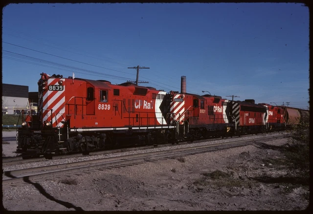 BH.BI02.CP1398 ORIGINAL COLOUR Slide CP Rail GP9 #8839 at Calgary, AB 1978 $9.38 - PicClick CA