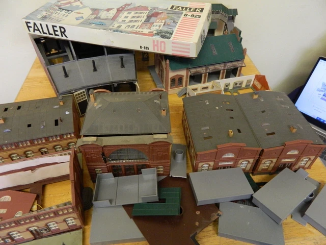 JOB LOT OF Vintage Faller Ho Oo Gauge Buildings For Train Layouts £38. ...